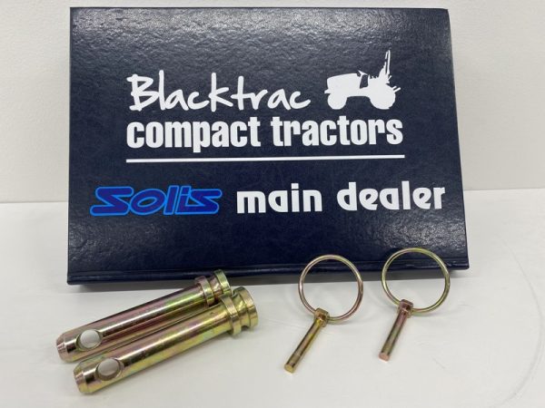 Two 13.5cm Top Link Tractor Pins & Two Tractor Lynch Pins