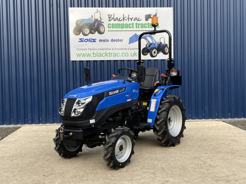 Benefits Of 4 Wheel Drive Tractor - Blacktrac Compact Tractors