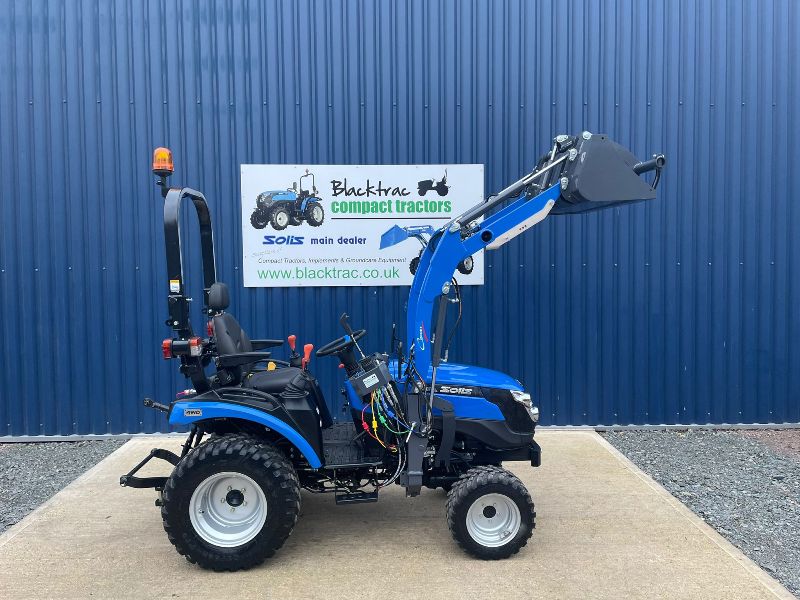 New SOLIS 26 S Compact Tractor with Loader & Hydraulic Bucket