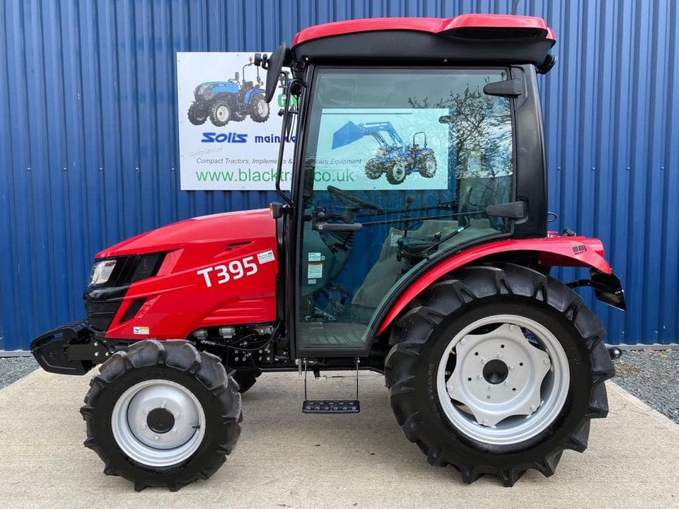 Compact Tractors & Mowers | Used Tractors For Sale | Blacktrac