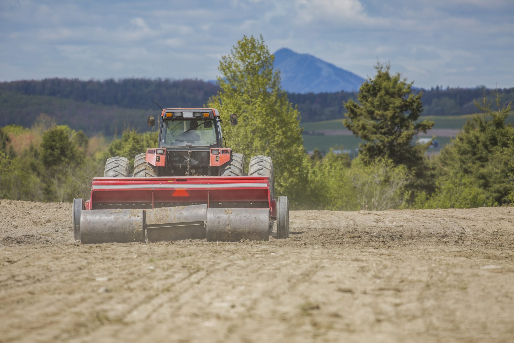 Land Rollers for Compact Tractors: Boost Efficiency & Crop Yields