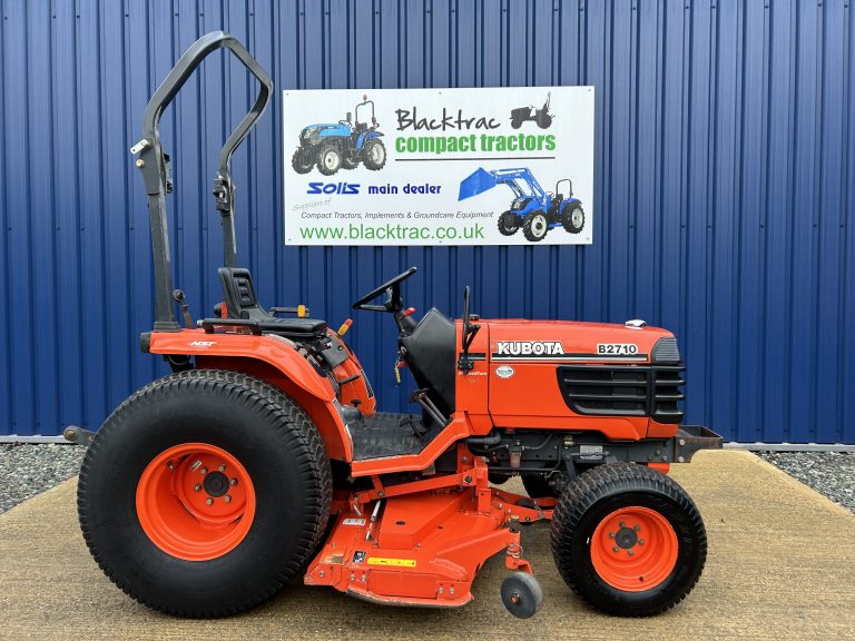 Kubota Compact Tractors - Blacktrac Compact Tractors